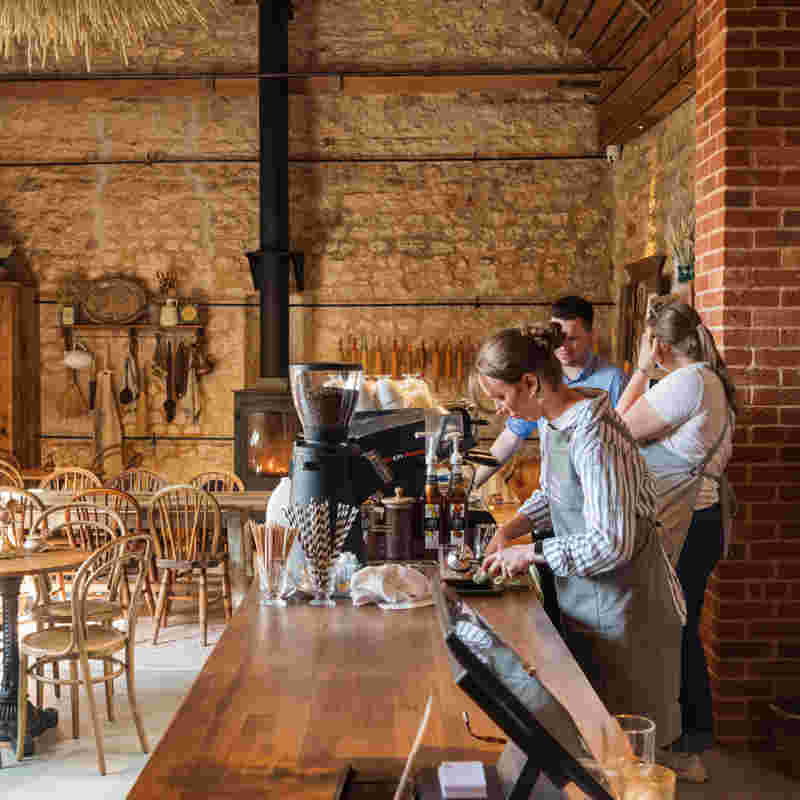 Pub & Restaurant in Hunstanton, Norfolk | White Horse Holme